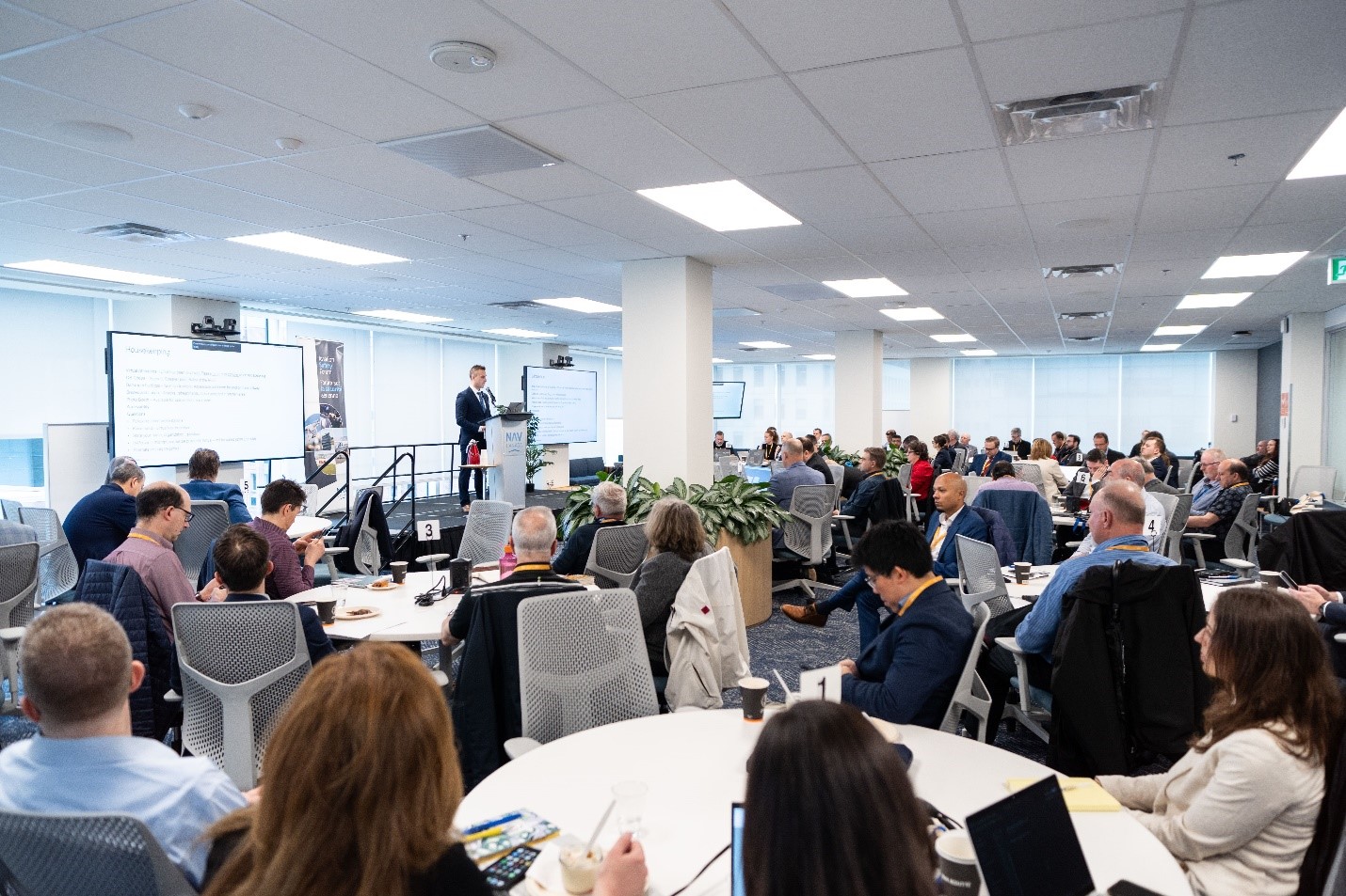 NAV CANADA Collaborating for Safety: Highlights from NAV CANADA’s ...