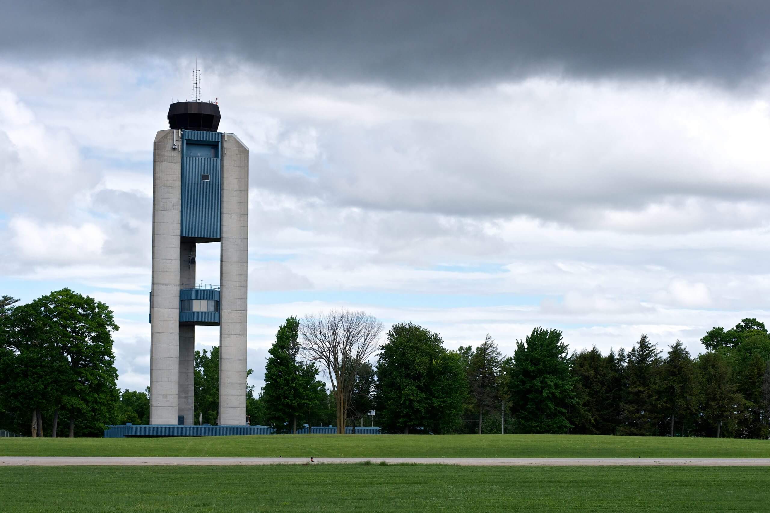 NAV CANADA Service changes at Montréal-Mirabel Airport: What you need ...