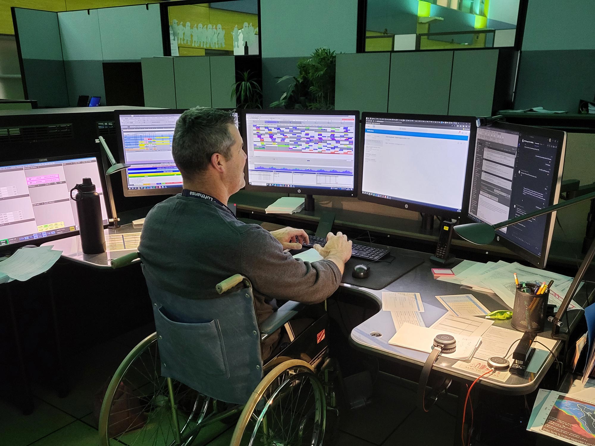 NAV CANADA NAV CANADA’s Claude Castonguay is keeping Canada’s skies ...