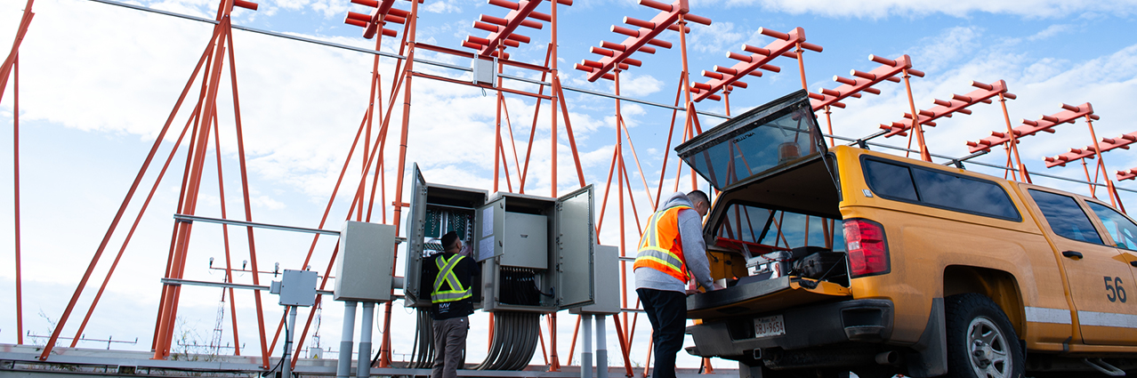 NAV CANADA NAV CANADA’s New CNS/ATM Operations Plan Takes Flight