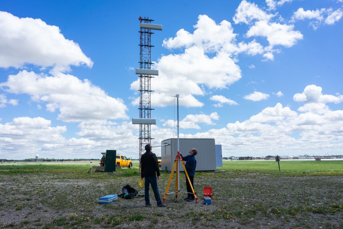 NAV CANADA Like father, like sons: How one dad inspired his kids to ...